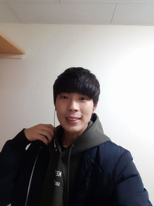 ID:38267 CHANGSEUNG先生【韓国語 - 新宿区 渋谷区 豊島区】とカフェでマンツーマン個人レッスン【ハロー先生ドットコム】